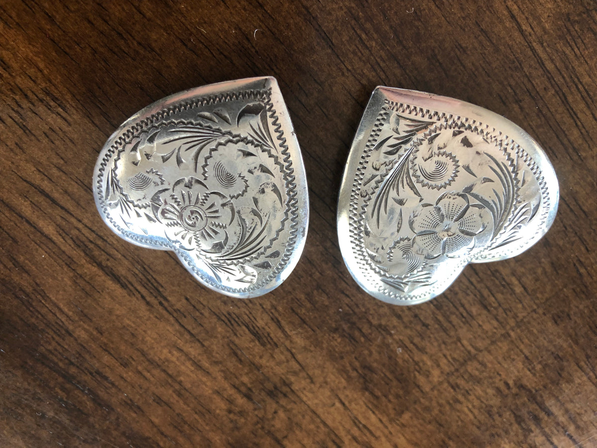 Fleming Silver Heart Concho Set – Classy Concho